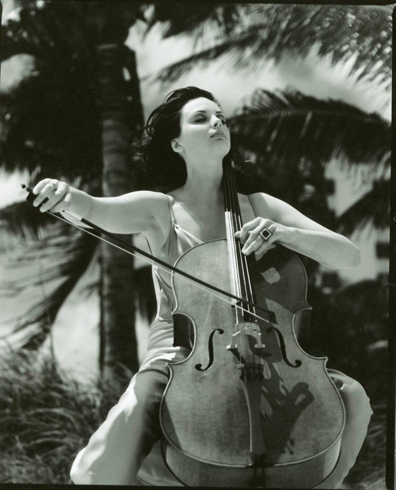 Nina Kotova (Cello) - Short Biography [More Photos]